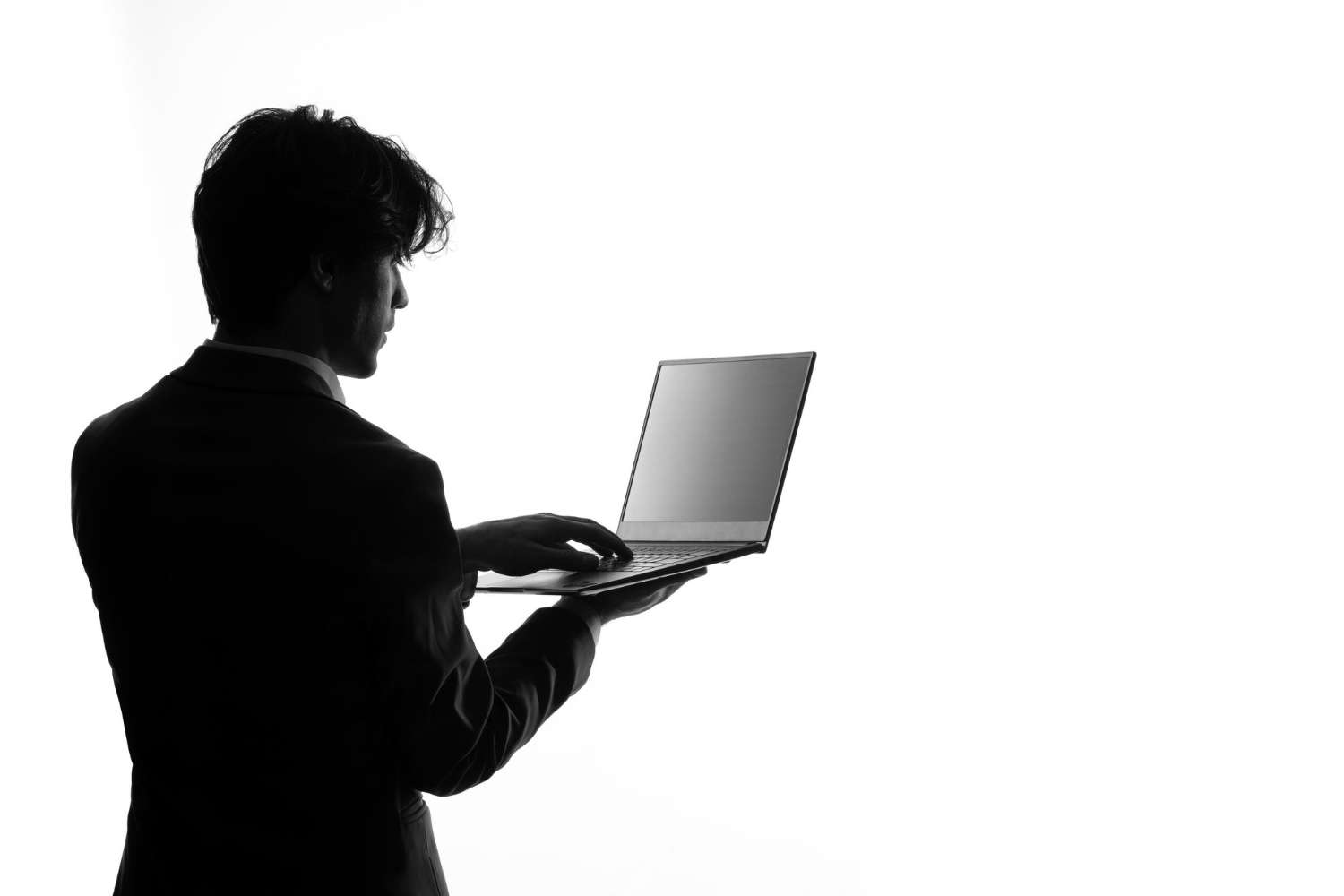 Shadow IT Ancaman di Balik Layar - PROSPERITA IT NEWS